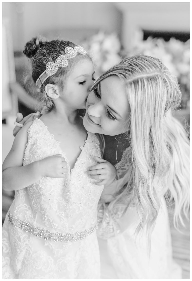 Airlie Intimate Garden Wedding | Caleb + Danniele - Hannah Smith ...
