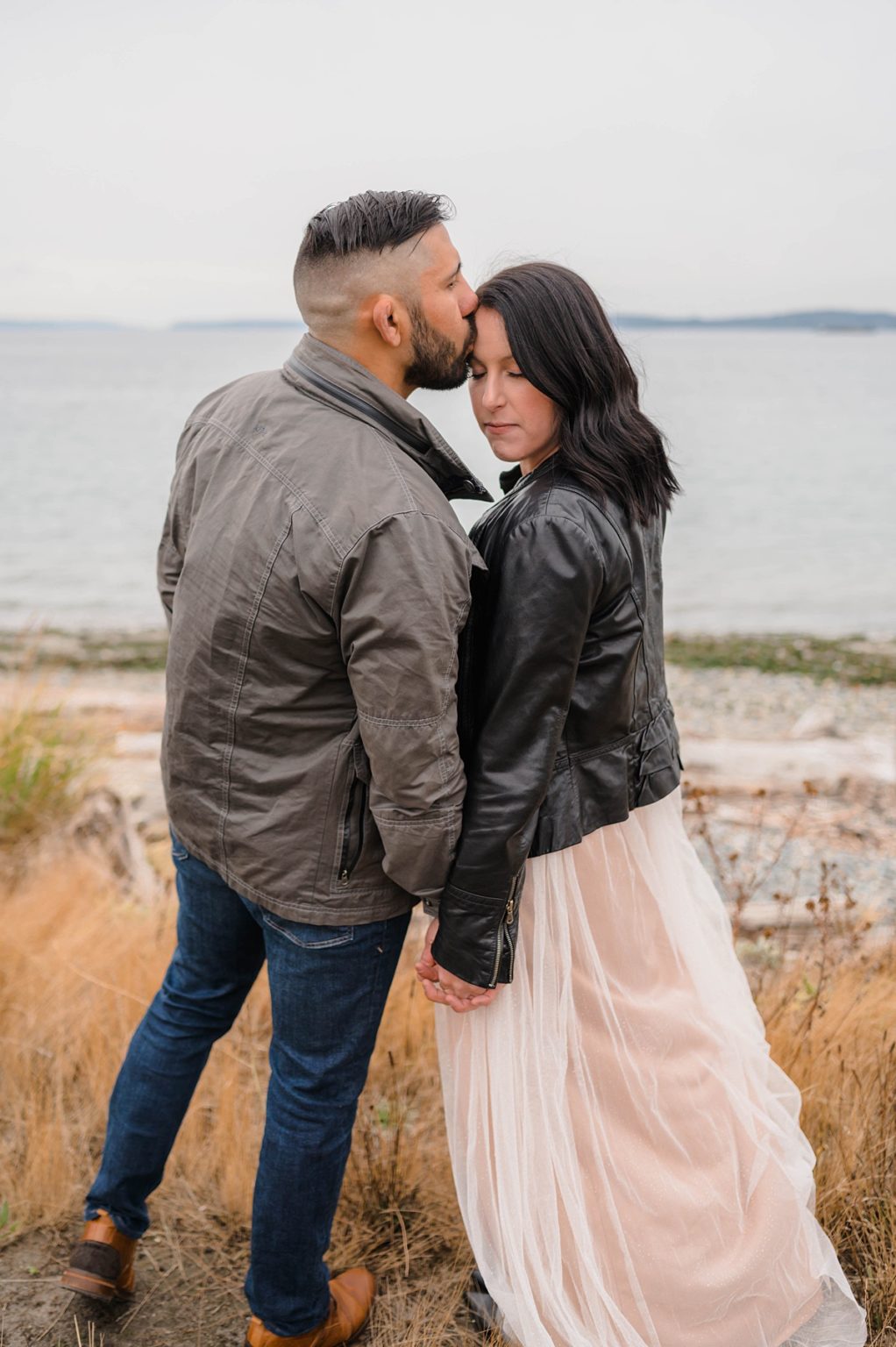 Fall Engagement Discovery Park, Seattle, WA - Hannah Smith Photography ...
