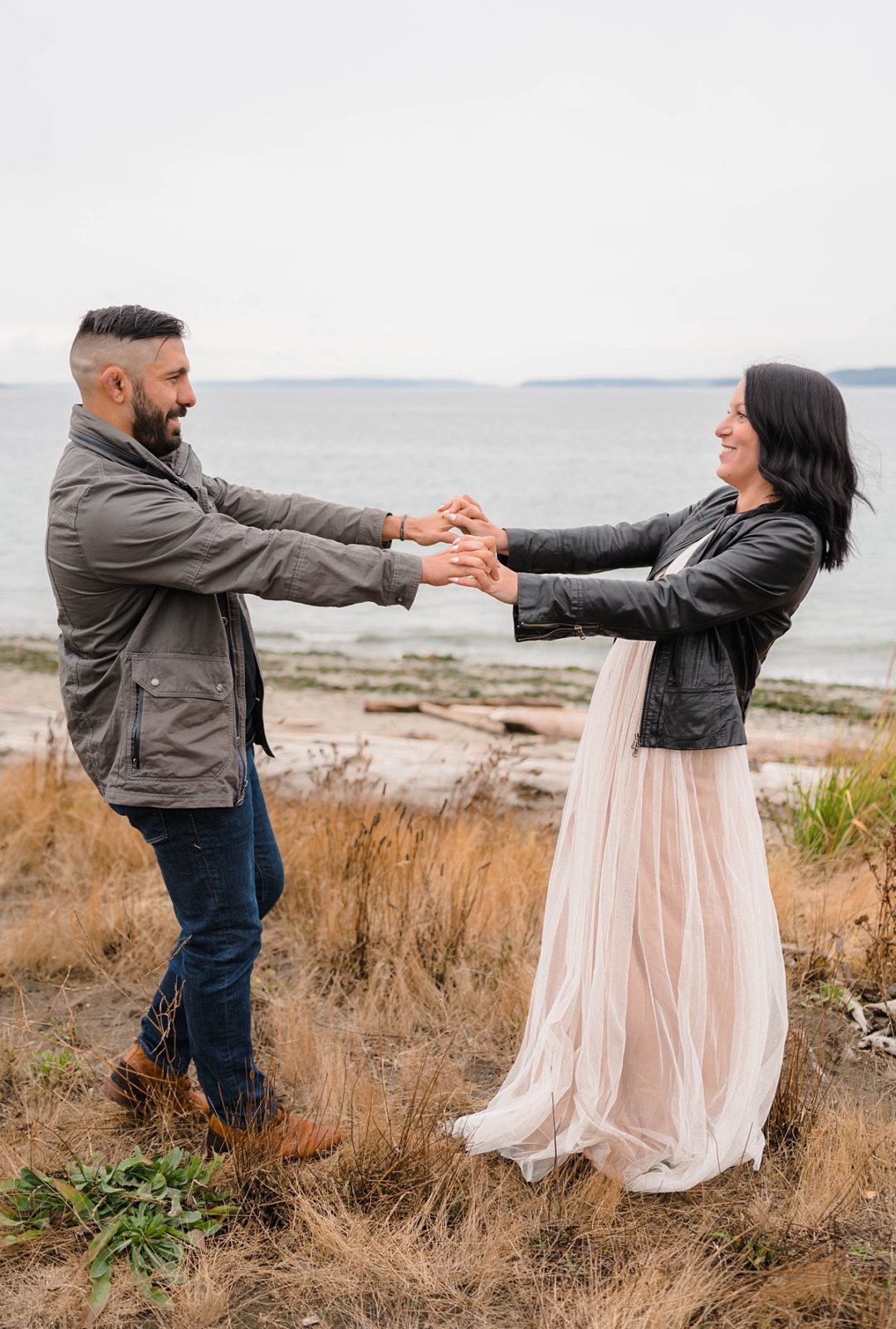 Fall Engagement Discovery Park, Seattle, WA - Hannah Smith Photography ...