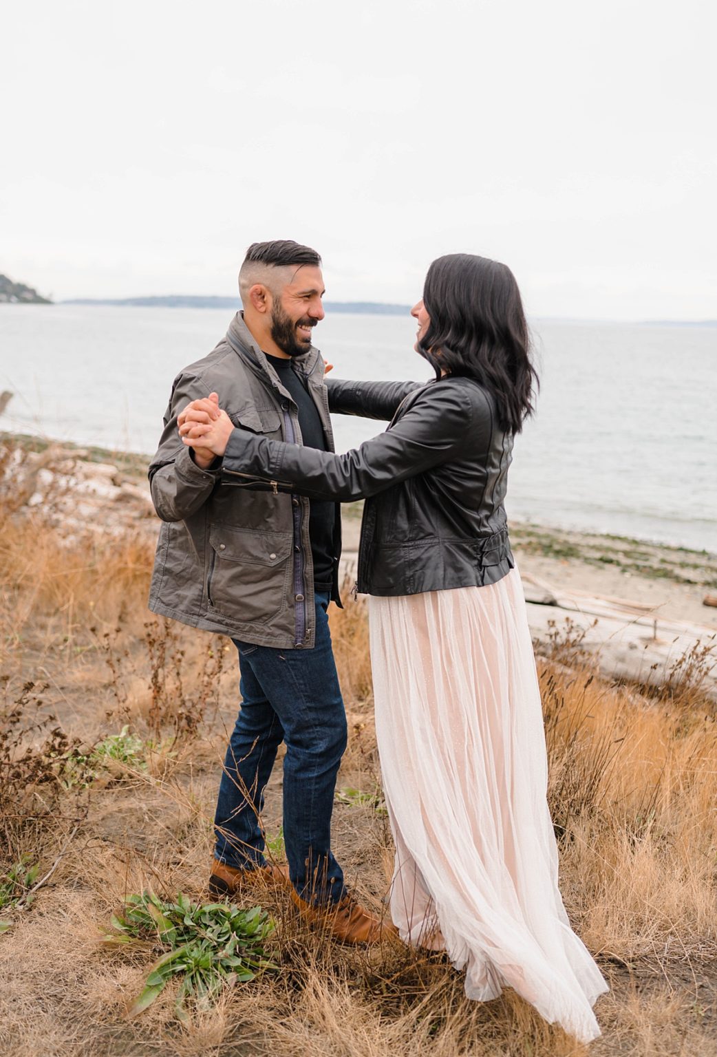 Fall Engagement Discovery Park, Seattle, WA - Hannah Smith Photography ...