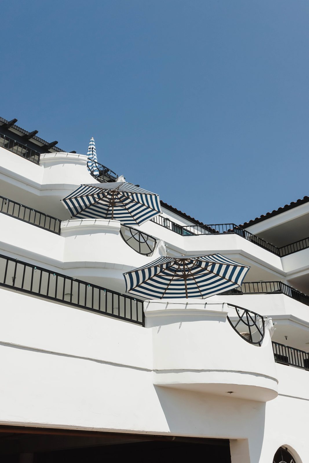 Ole Hanson Beach Club San Clemente Wedding - Hannah Smith Photography ...